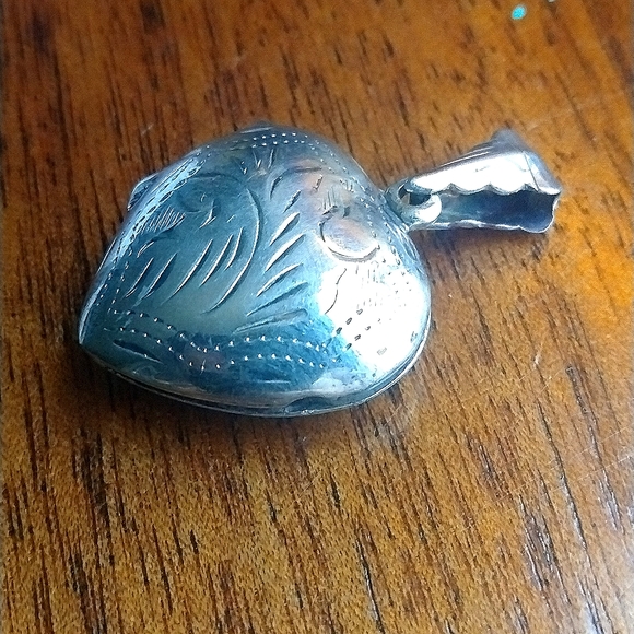 Jewelry | 925 Fas Detailed Puff Heart Locket Vintage Western Style ...